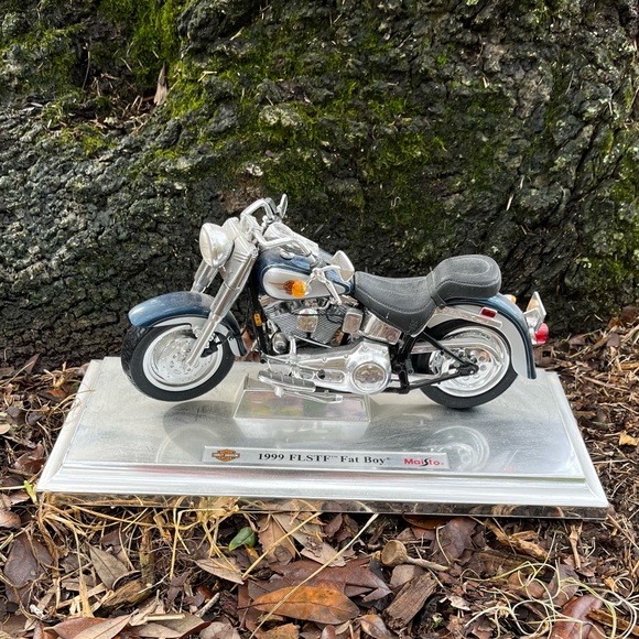Harley-Davidson | Accents | Harley Davidson 18 1999 Flstfi Fat Boy ...